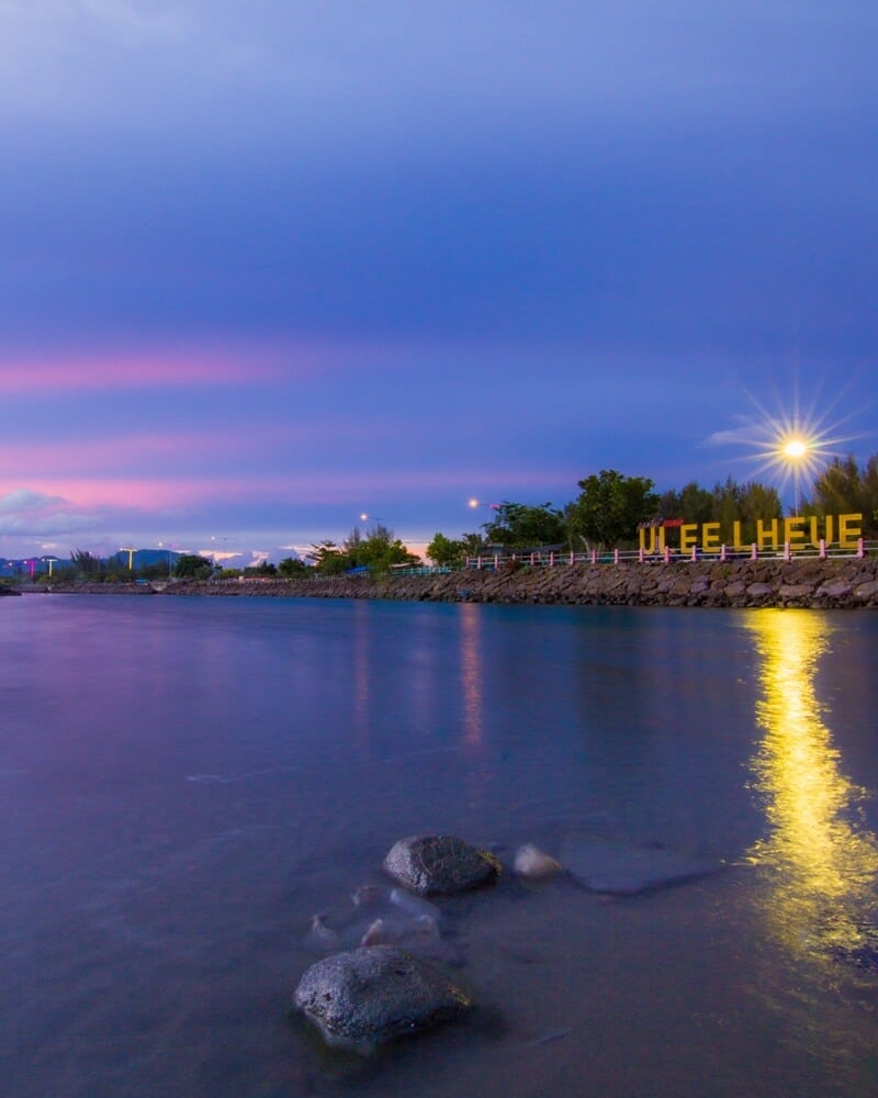 Pantai Ulee Lheue, Keindahan Pantai Aceh Yang Bersejarah ...