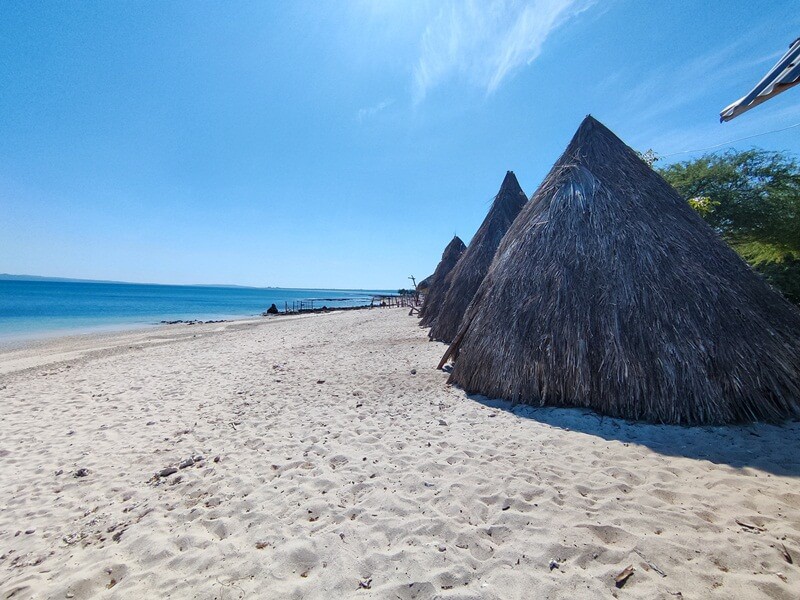 Pantai Tablolong, Bentangan Pantai Indah Di Kupang – NativeIndonesia.com