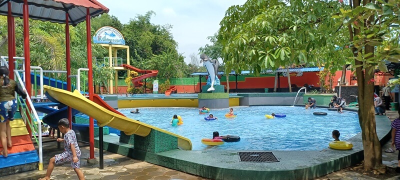 Sendang Sani Pati, Dari Mulai Makan Di Resto Soimah Hingga Sendang ...