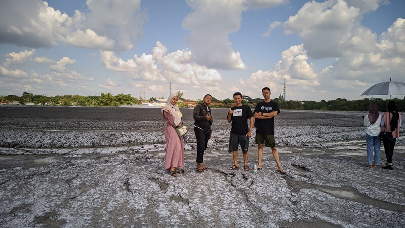 Bledug Kuwu, Wisata Grobogan Yang Unik Berbalut Misteri Dan Legenda ...