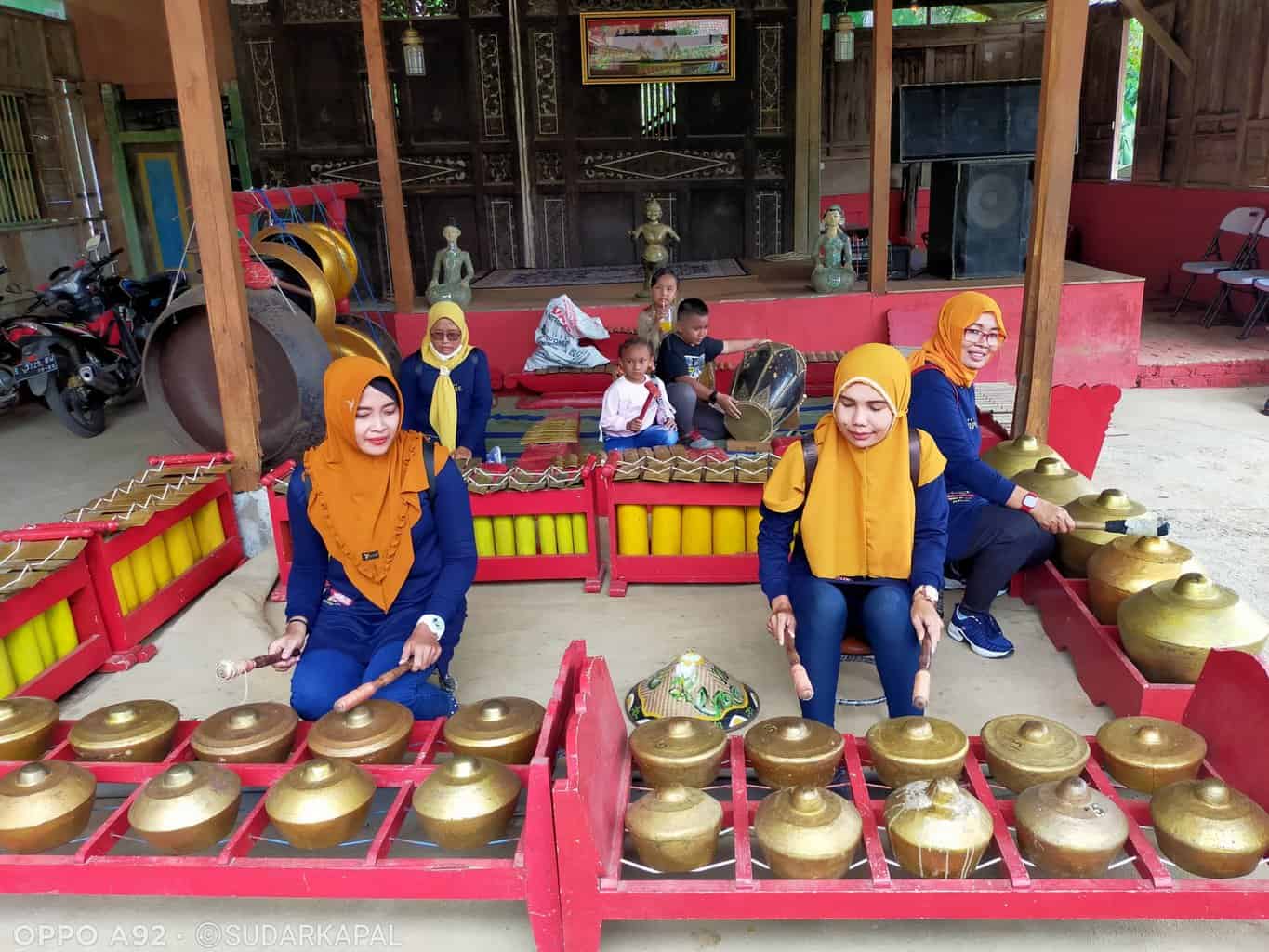 Dalem Simbah Wonosalam Jombang, Wisata Alam dengan Nuansa Etnik Budaya ...