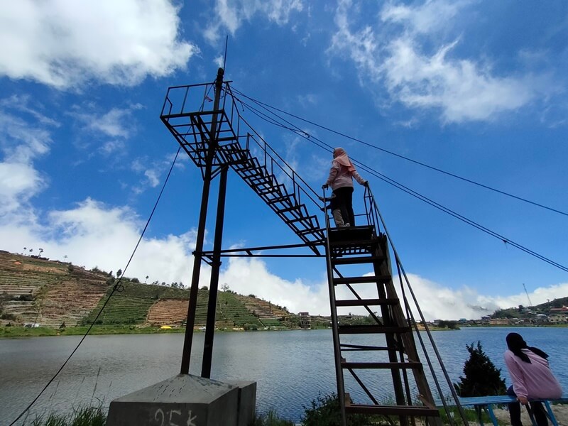 Telaga Cebong, Spot Camping Di Bawah Bukit Sikunir Dieng ...
