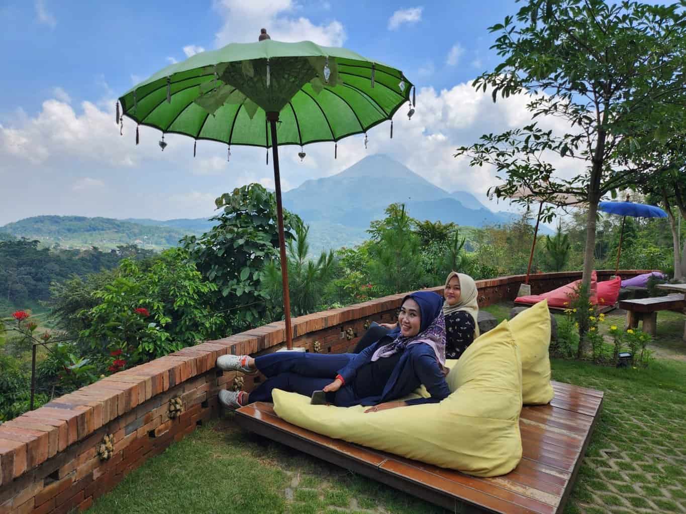 Lereng Asri Cafe Resto, Tempat Nongkrong Menarik dengan Sajian Pesona ...