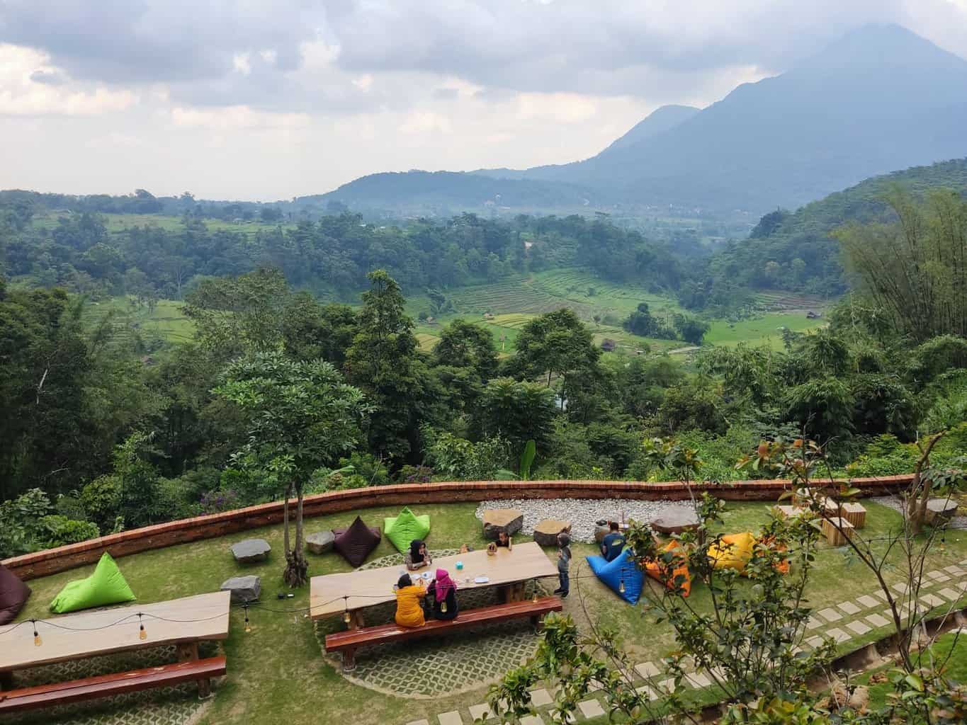 Lereng Asri Cafe Resto, Tempat Nongkrong Menarik dengan Sajian Pesona Alam Menawan di Mojokerto ...