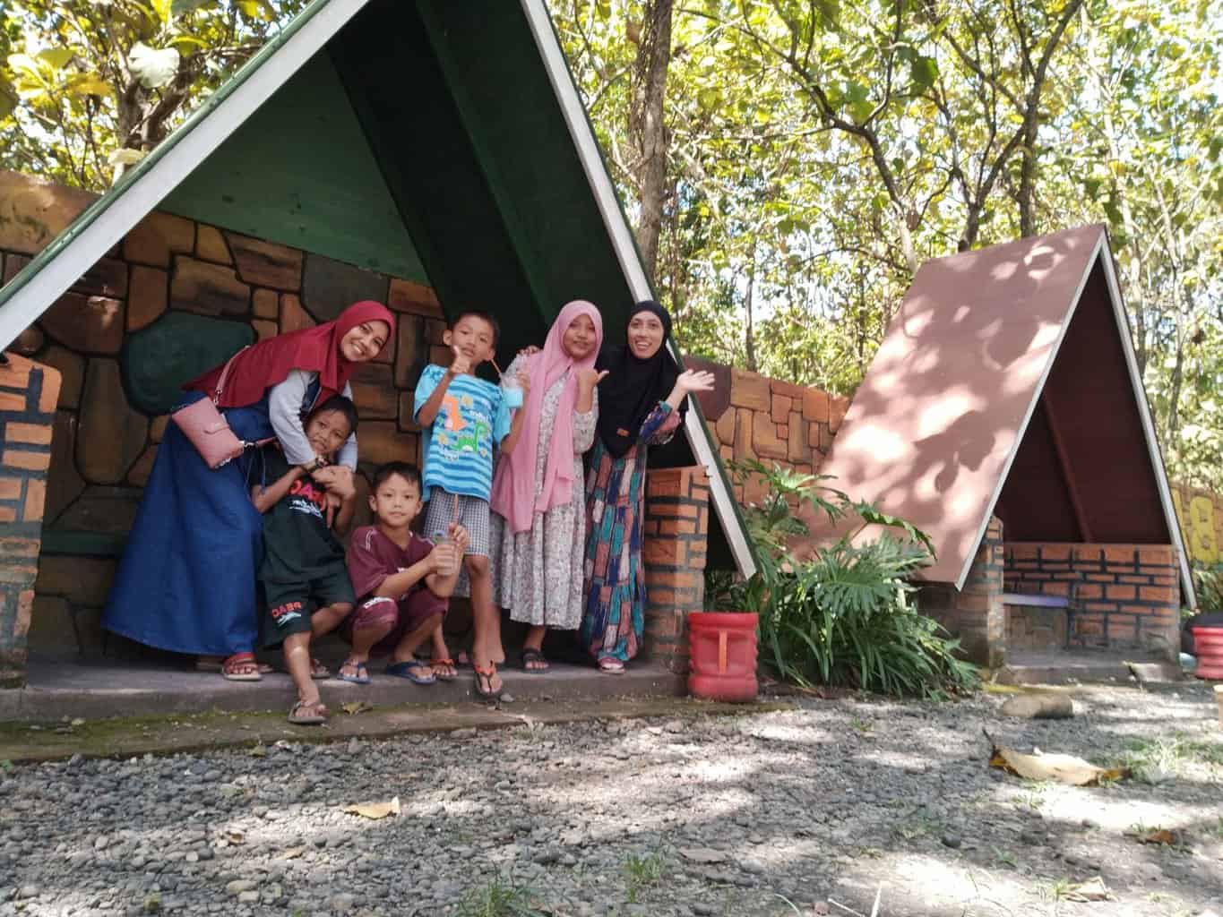 Taman Olba, Objek Wisata Alam dengan Pemandangan Asri dan Wahana ...