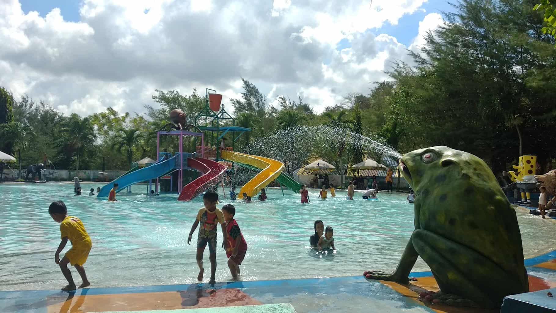 Waterpark Sumekar Sumenep, Tempat Liburan dan Rekreasi Pilihan Keluarga ...