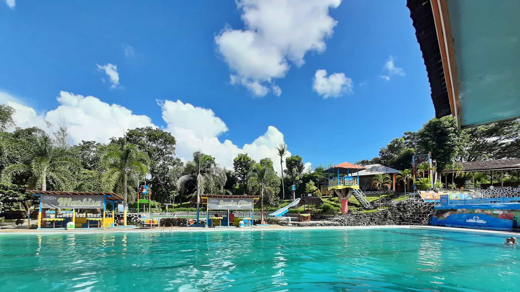 Mumbul Garden, Taman Rekreasi dan Wisata Keluarga di Jember Jawa Timur ...