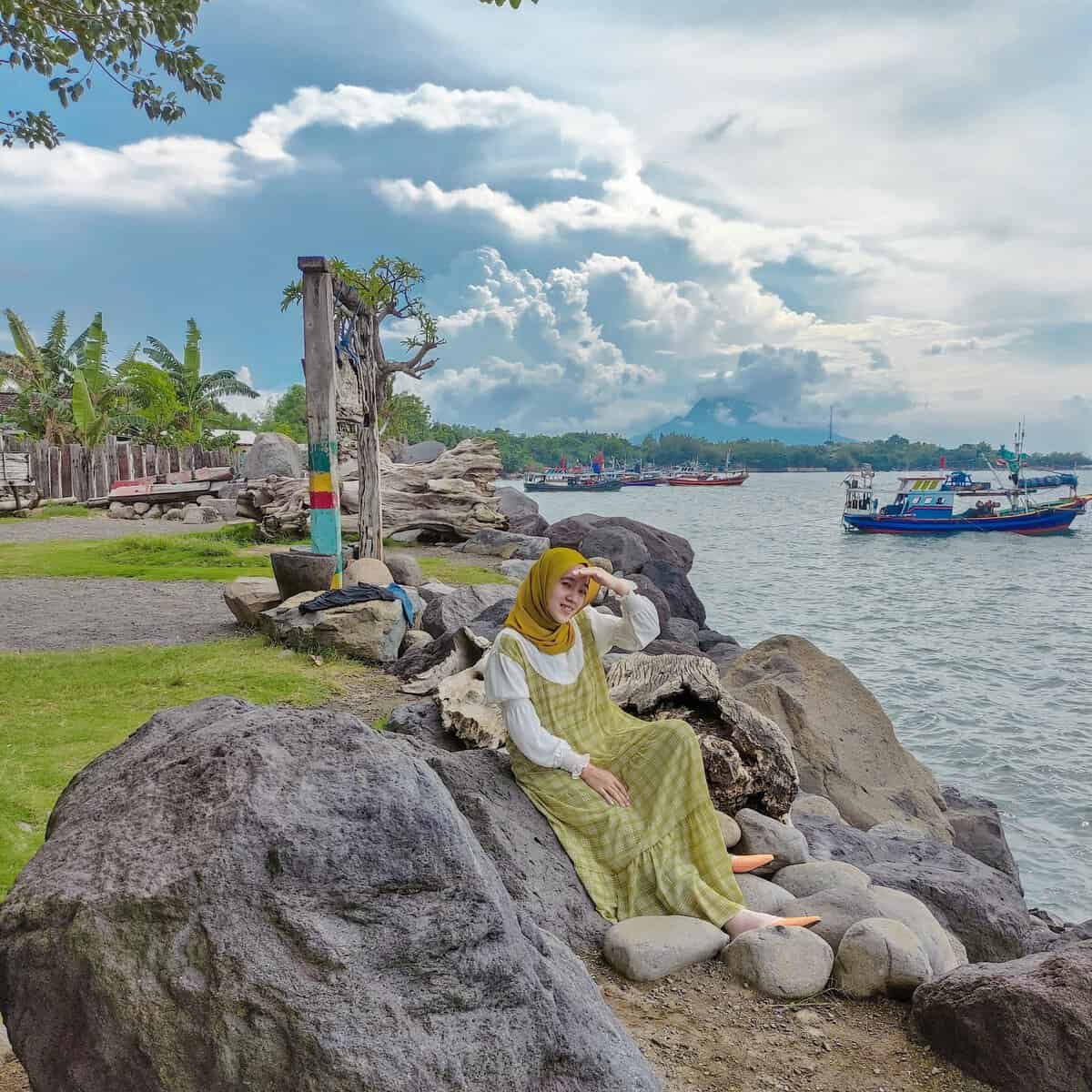 Pantai Muara Kasih Situbondo, Wisata Keluarga Penuh Kenangan ...