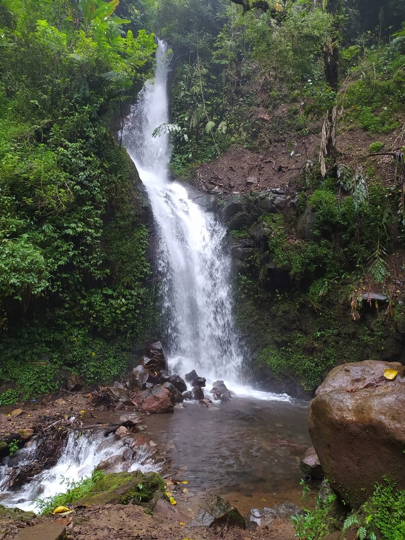 Curug Cisurian, Mengunjungi Curug Di Buper Ipukan Kuningan ...