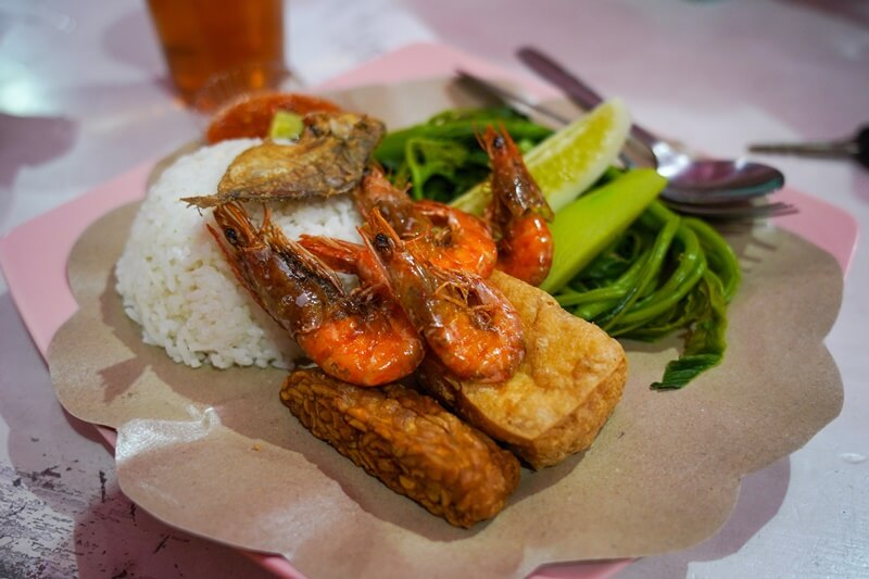 5 Wisata Kuliner Bali, Menikmati Cita Rasa Khas Yang Tak Terlupakan ...