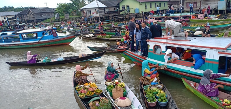 5 Tempat Wisata Di Banjarmasin, Wisata Sungai, Citarasa Pantai
